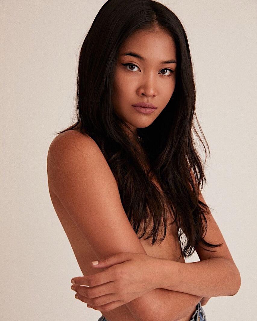 Colombian Chinese | Scrolller