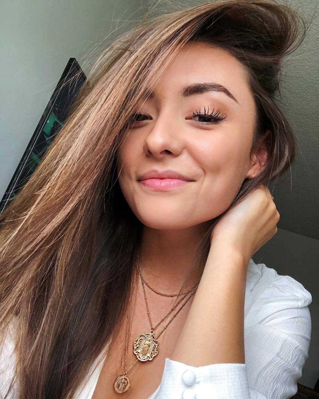 Chinese x Belgian x Singaporean | Scrolller