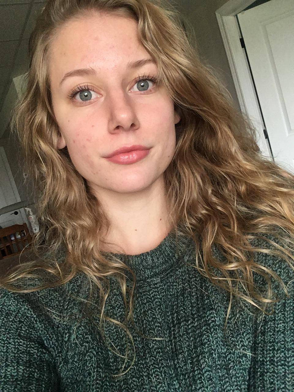 Chronically single | Scrolller