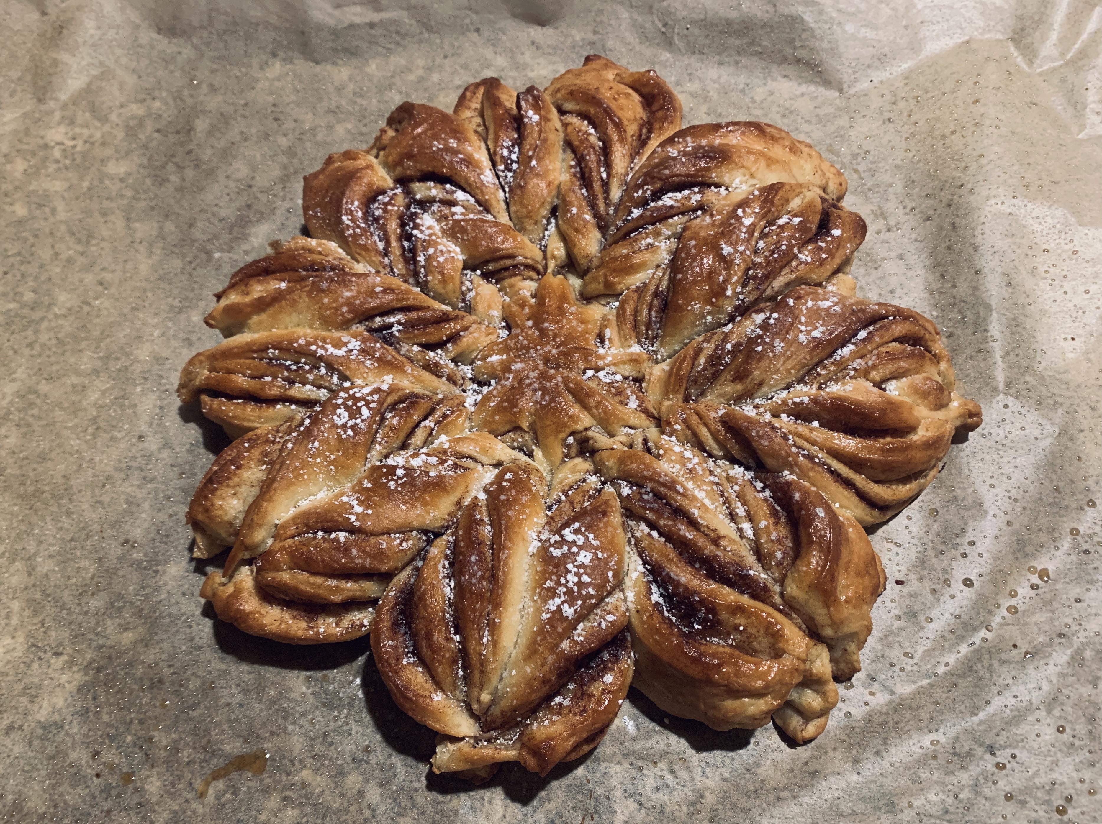 Cinnamon star bread | Scrolller