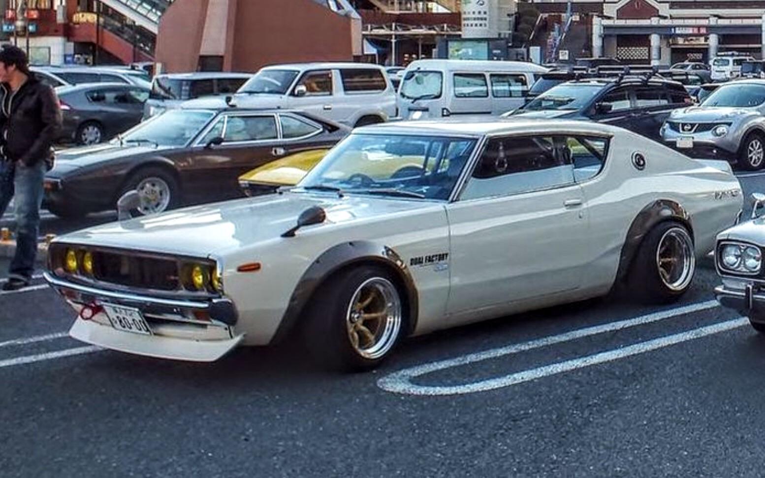 Classic lines. | Scrolller