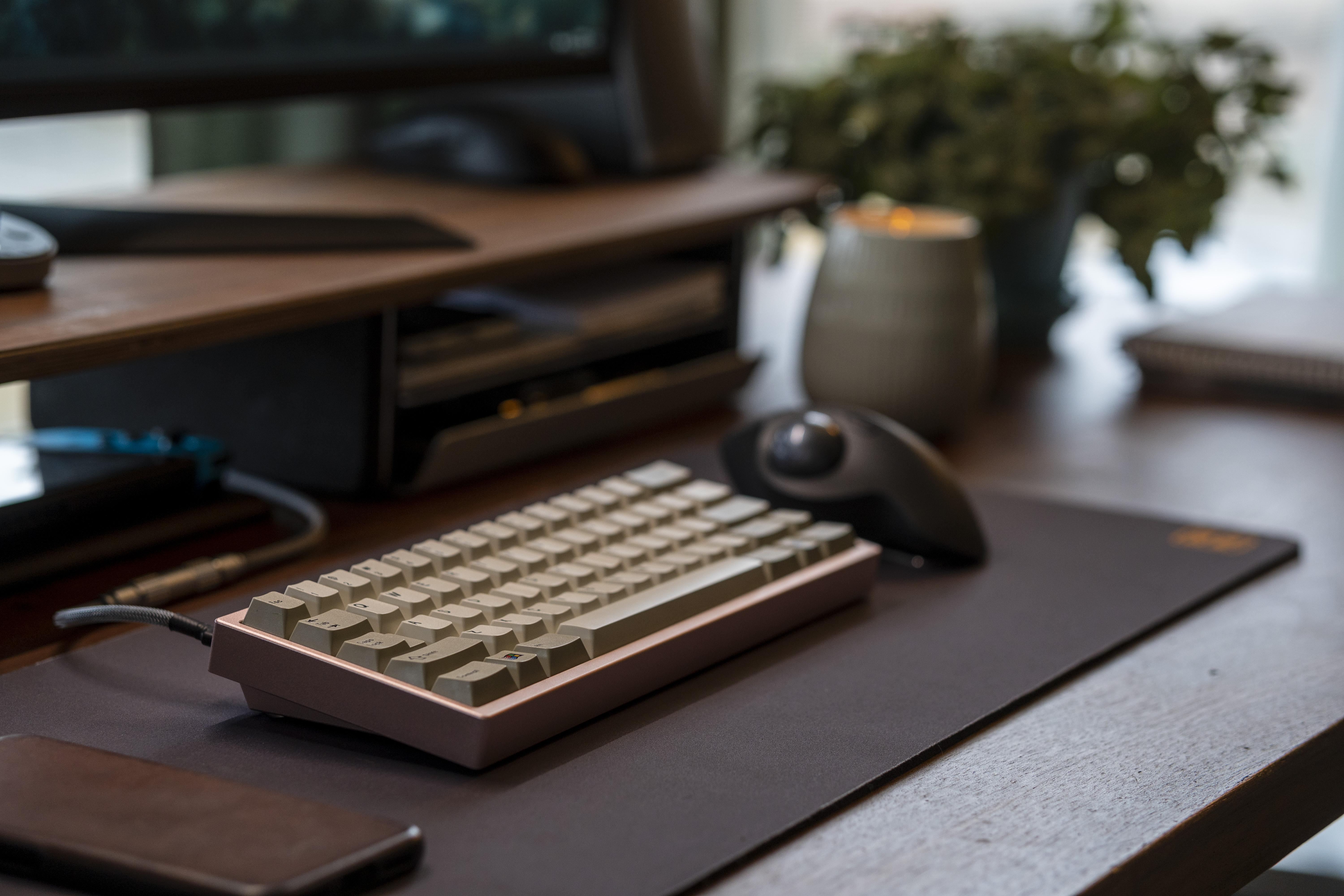 Classic Retro | Scrolller