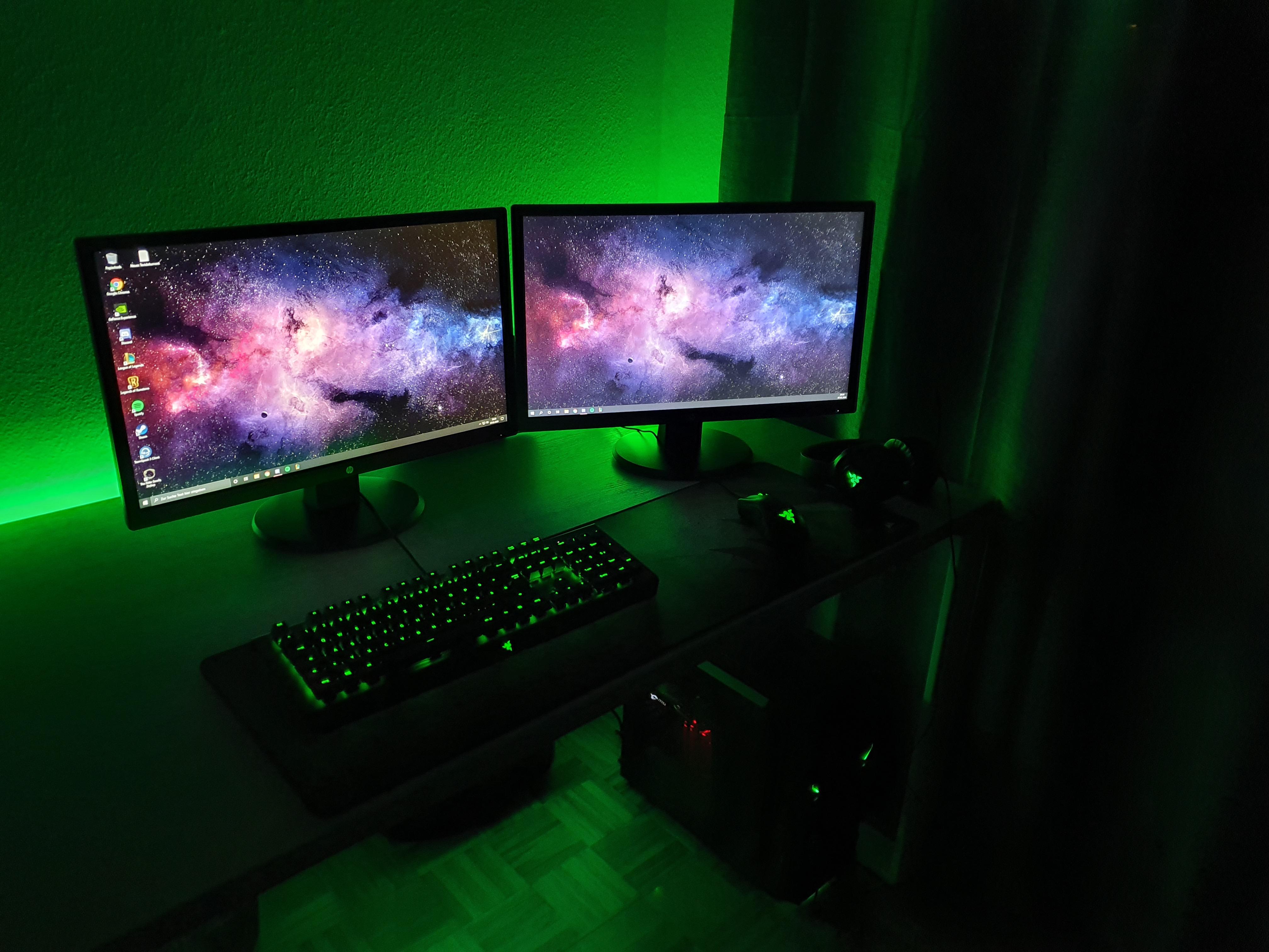 Clean Setup | Scrolller