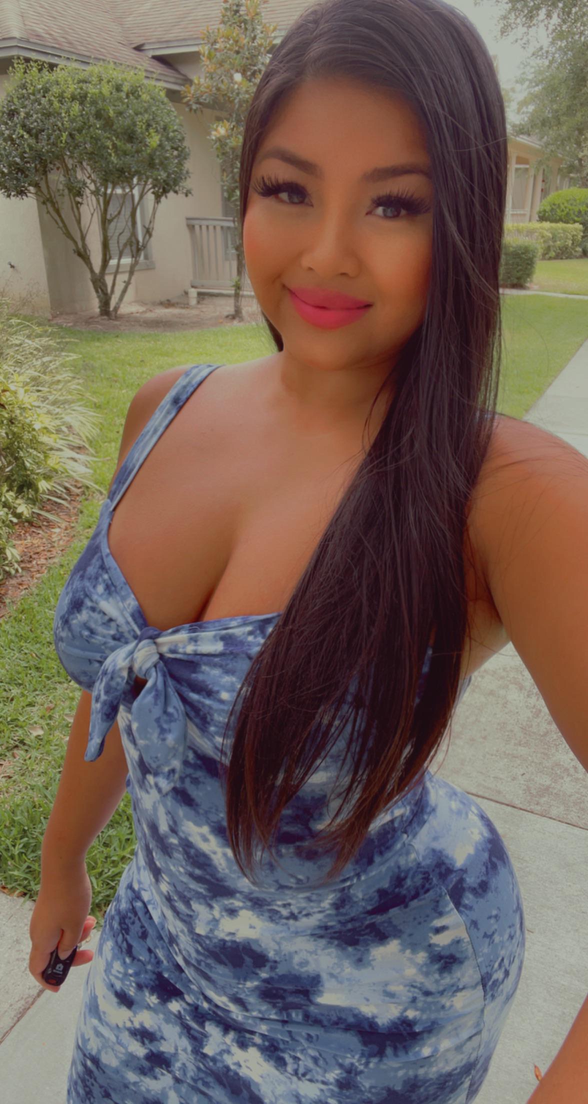 Clothed curves for you. 😘 (f34) | Scrolller