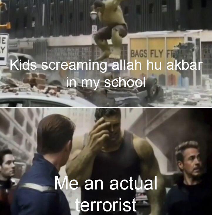 Cmon guys you’re embarrassing me | Scrolller