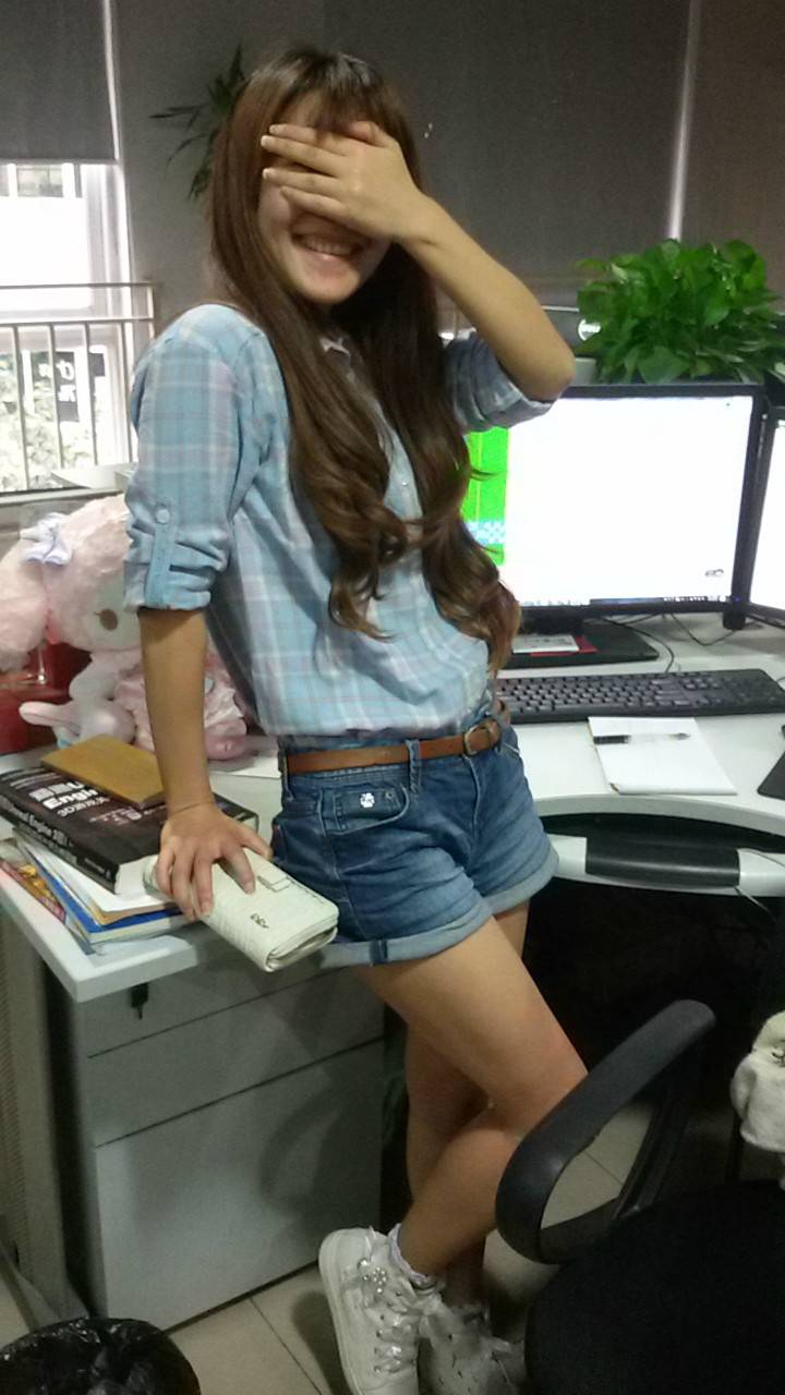 Co-worker in China. A little shy. | Scrolller