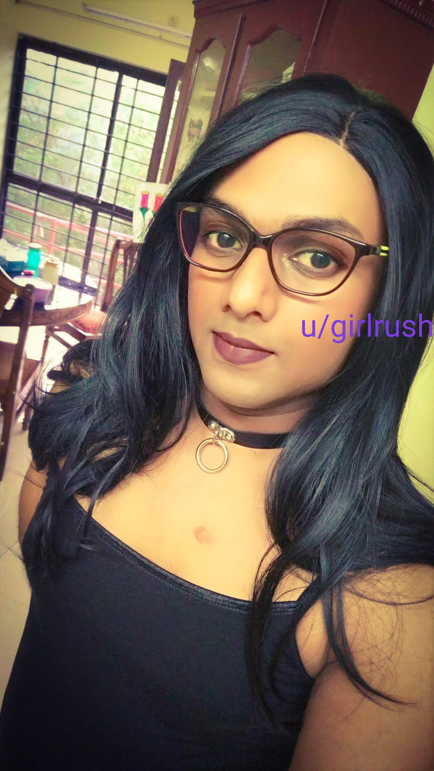 Me wearing the slave collar is meant to tell you something.. | Scrolller