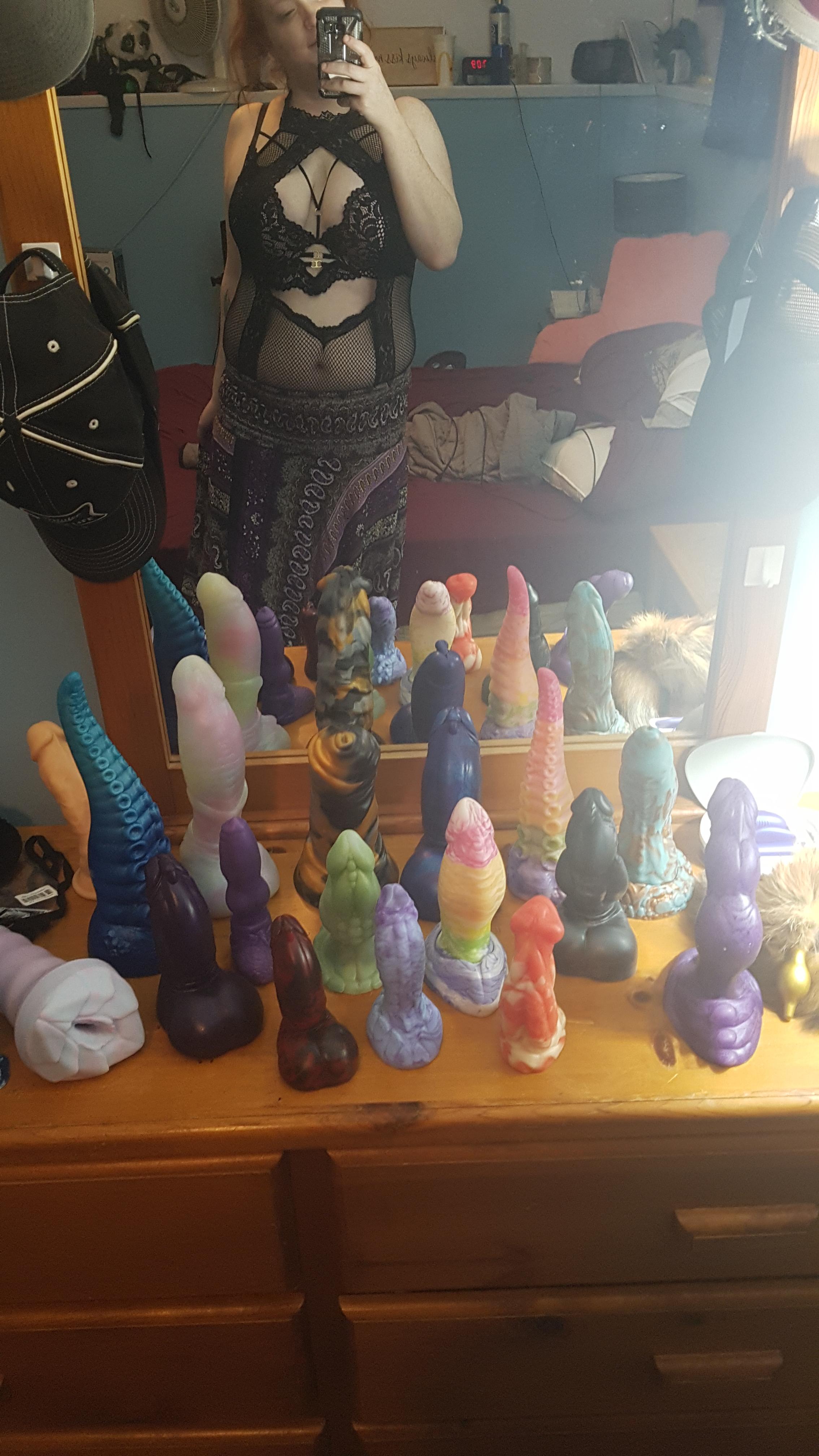 Come play with Ginger and her Bad Dragon harem! [Snap] | Scrolller