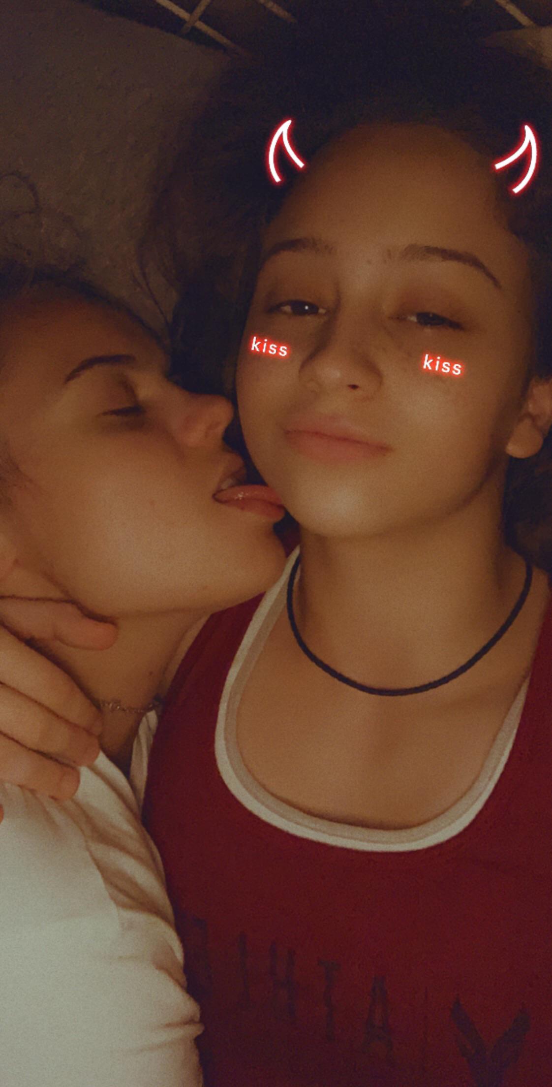 Come to my FREE onlyfans | Scrolller