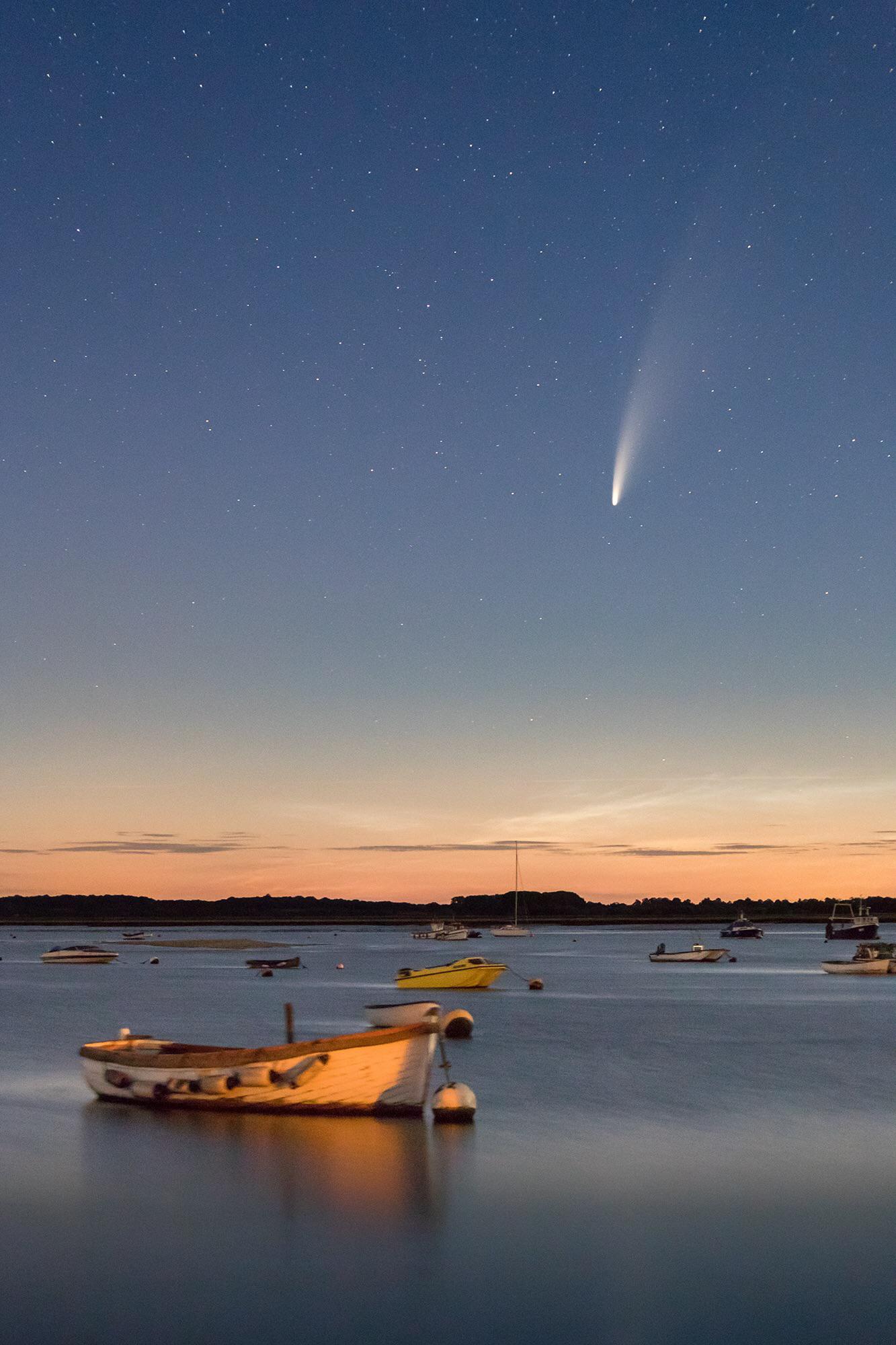 Comet Neowise over the River Deben | Scrolller