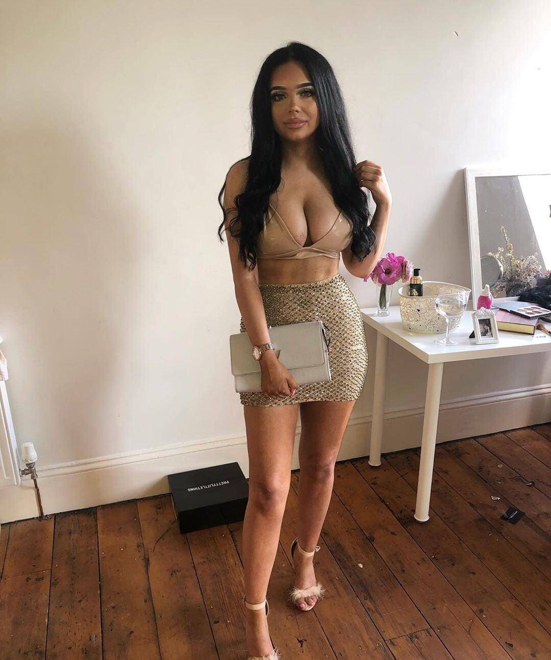 Compact Package | Scrolller