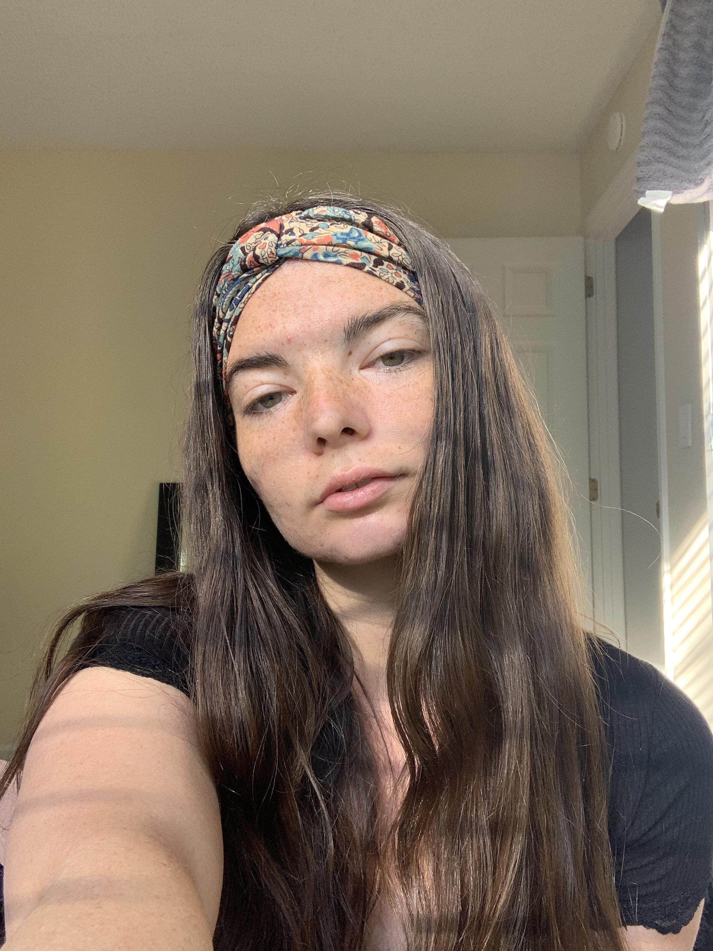 Connect the dots | Scrolller