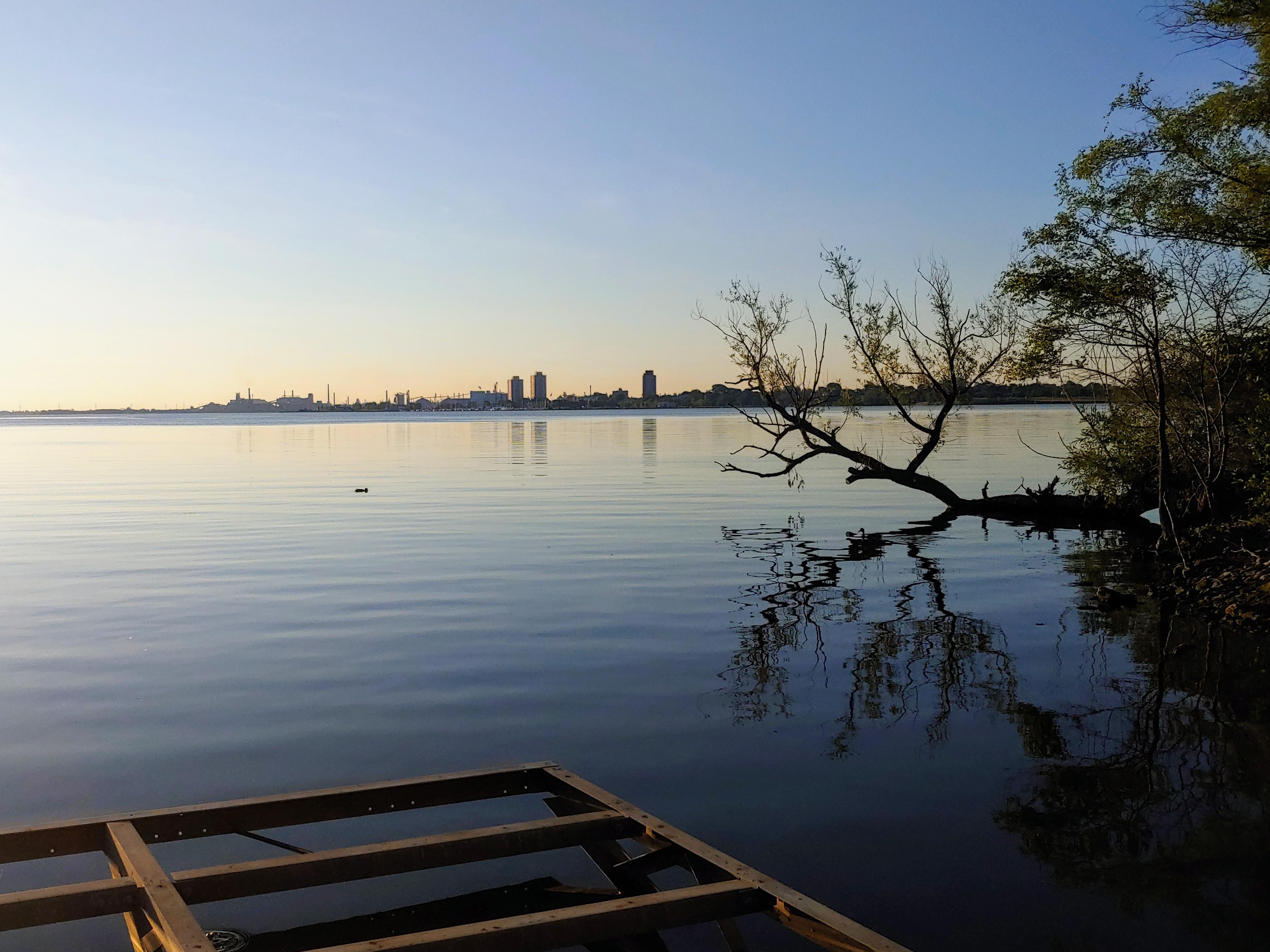 Cool and quiet. | Scrolller