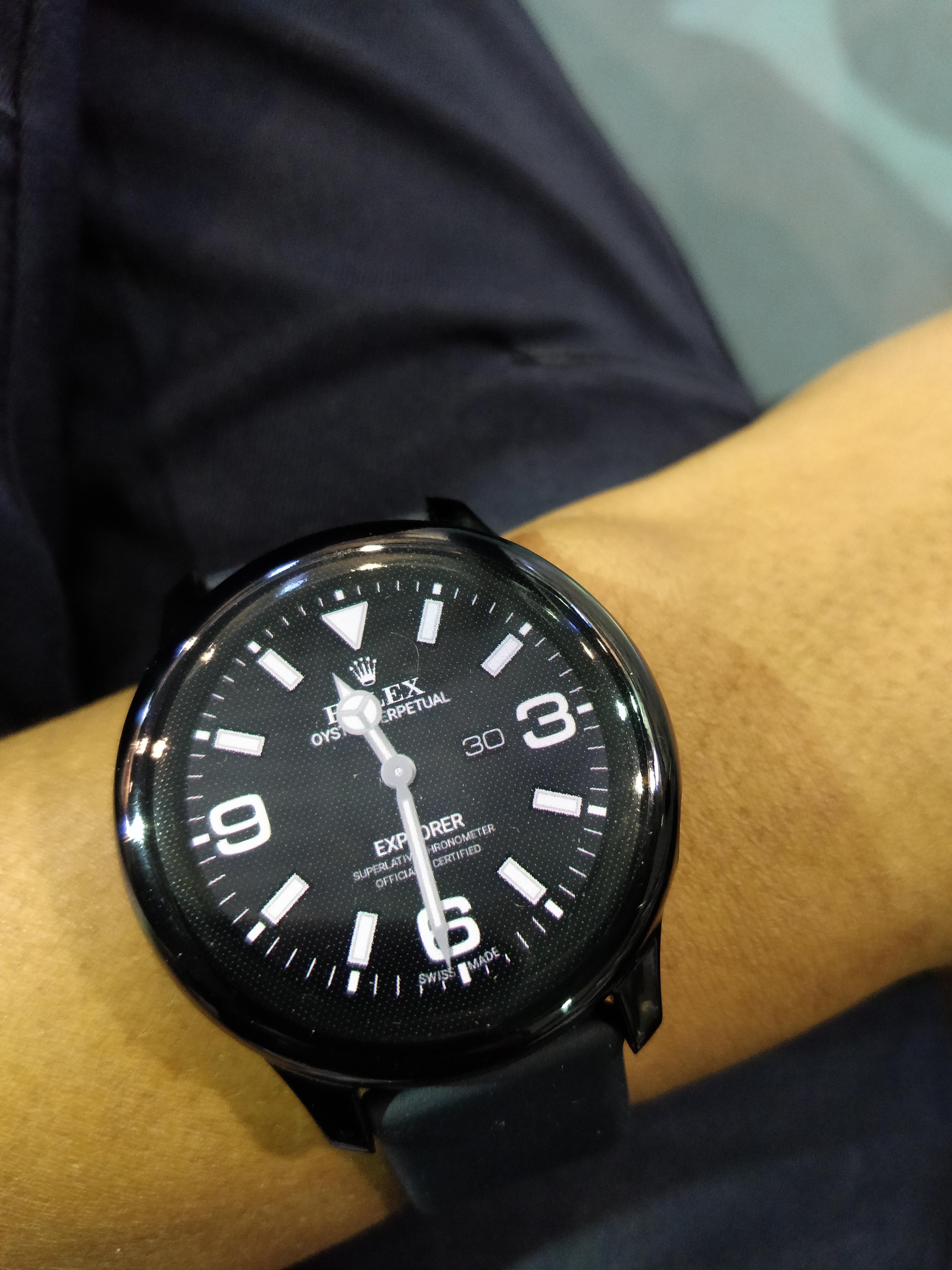 Cool watchface! | Scrolller