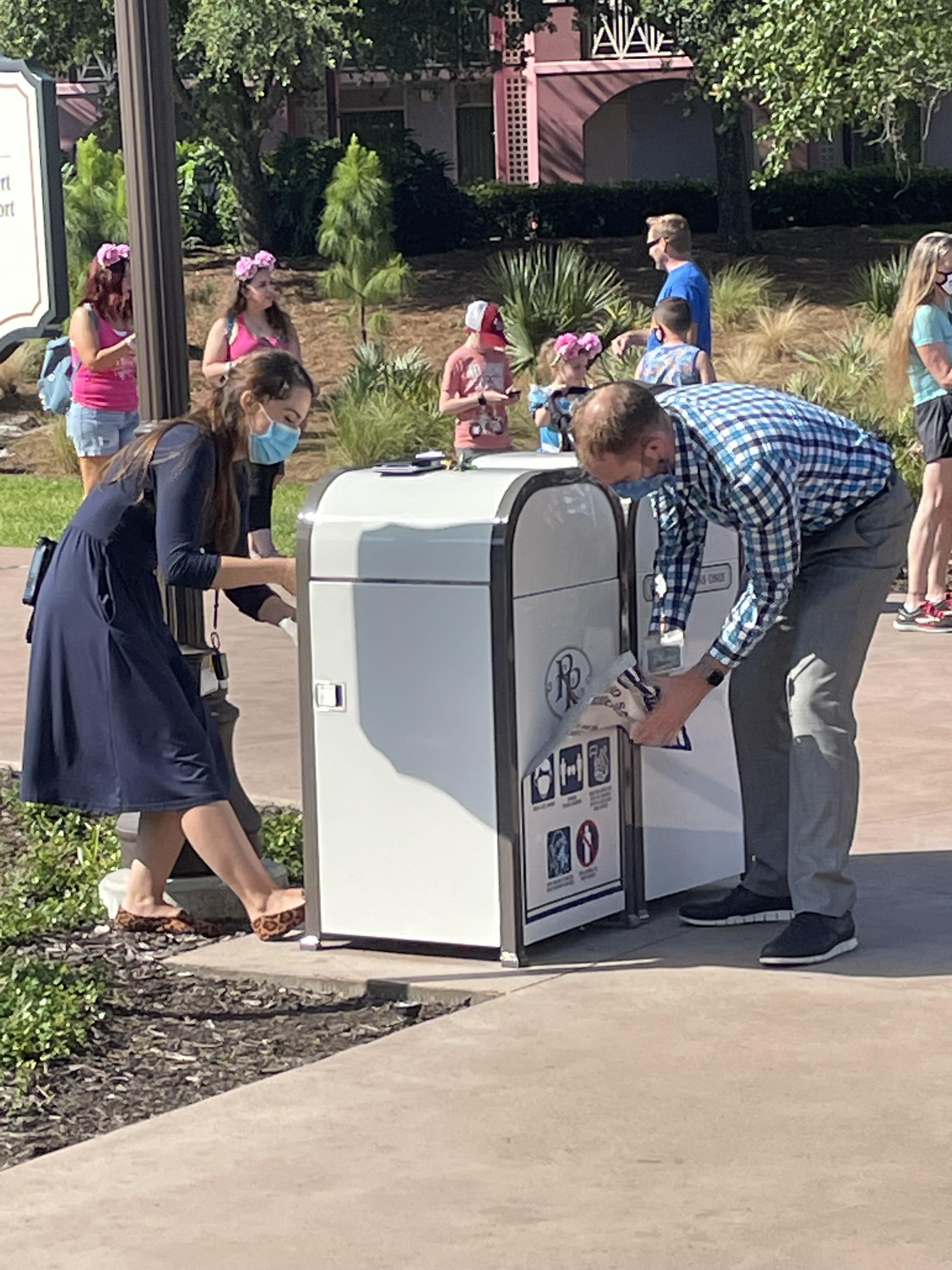 Covid Guideline Changes at Disney World | Scrolller