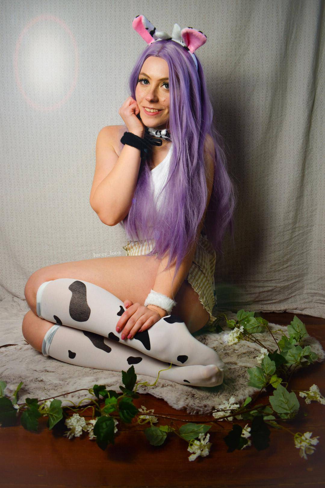 Cows are cute, better when you can milk them | Scrolller