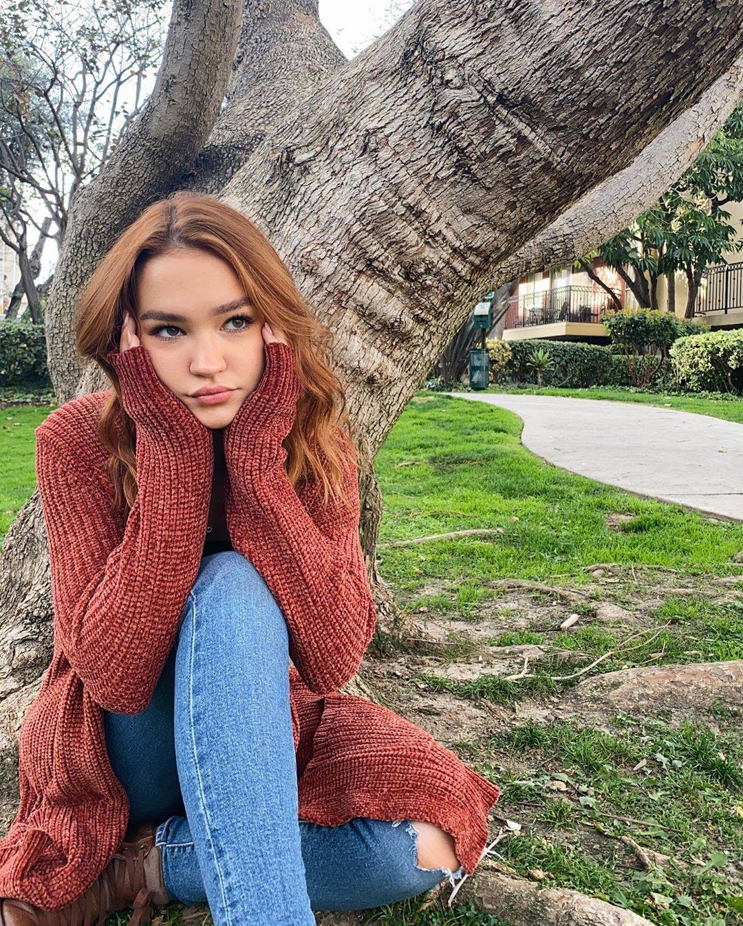 Cozy🍂🌤 Scrolller
