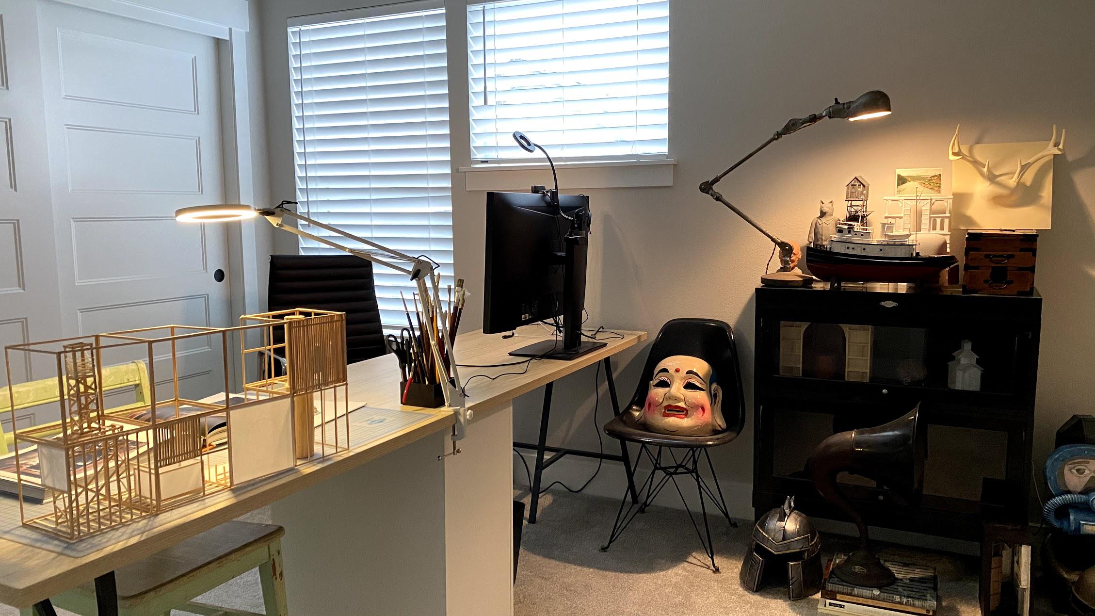 Cozy Working From Home Office | Scrolller