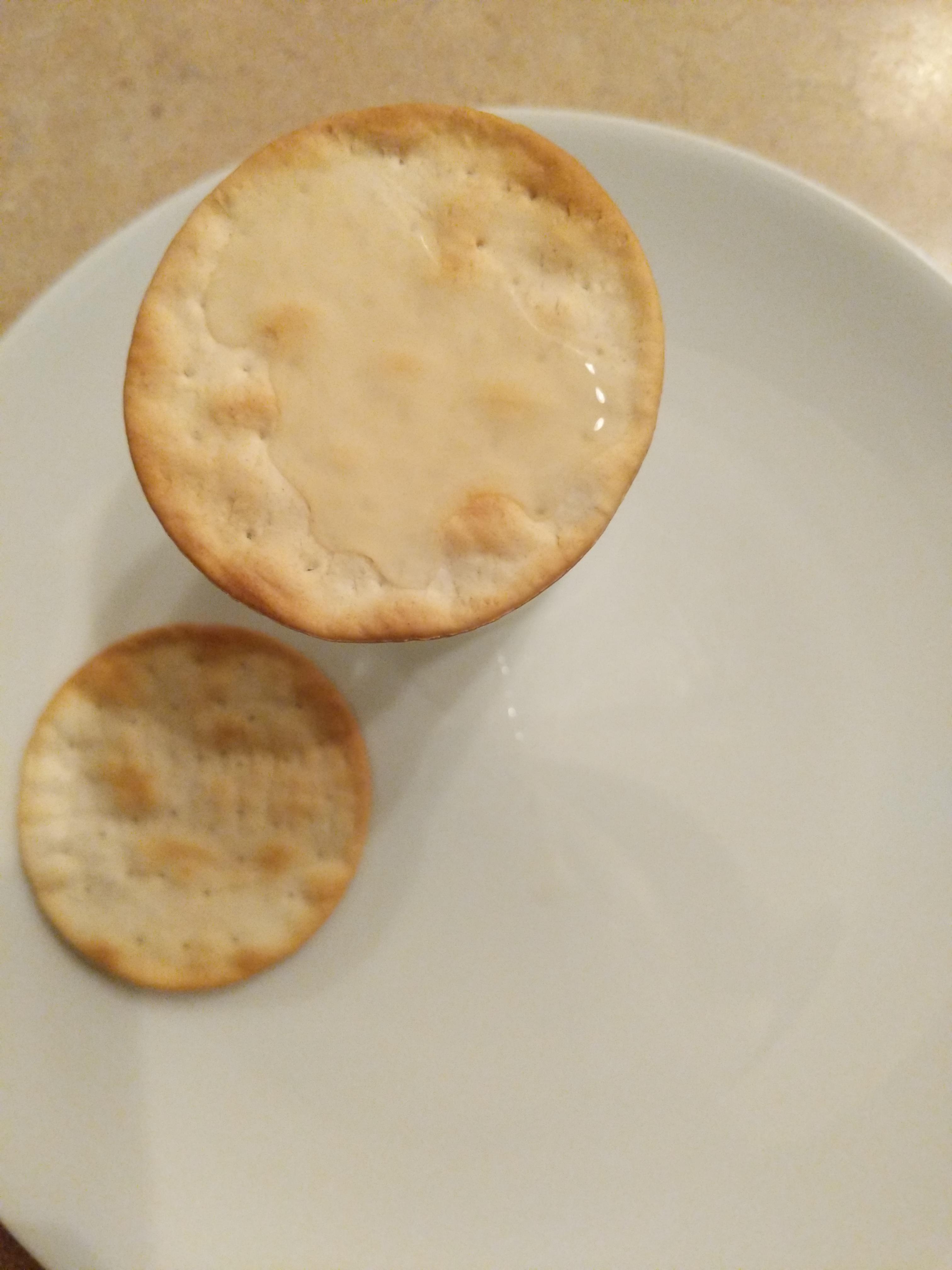 Crackers and cum | Scrolller