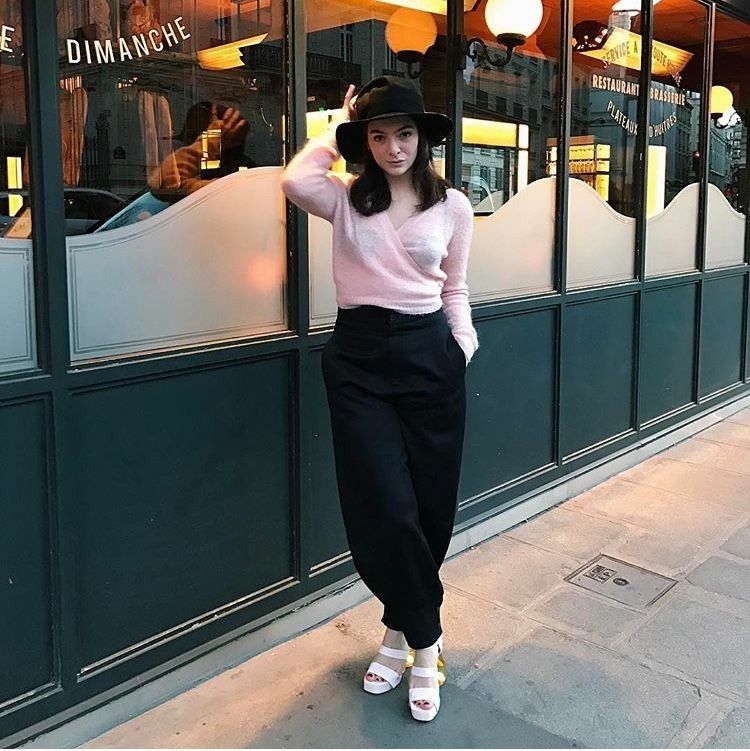 Creative Minimalism | Scrolller