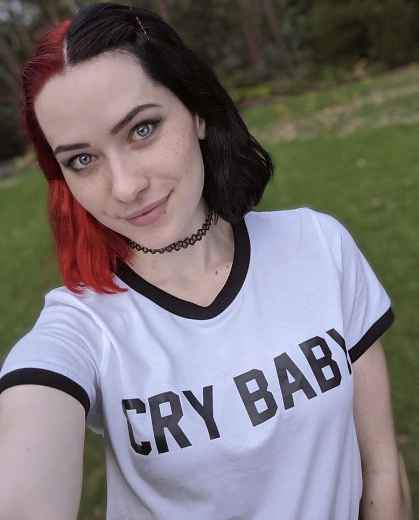 Cry baby | Scrolller