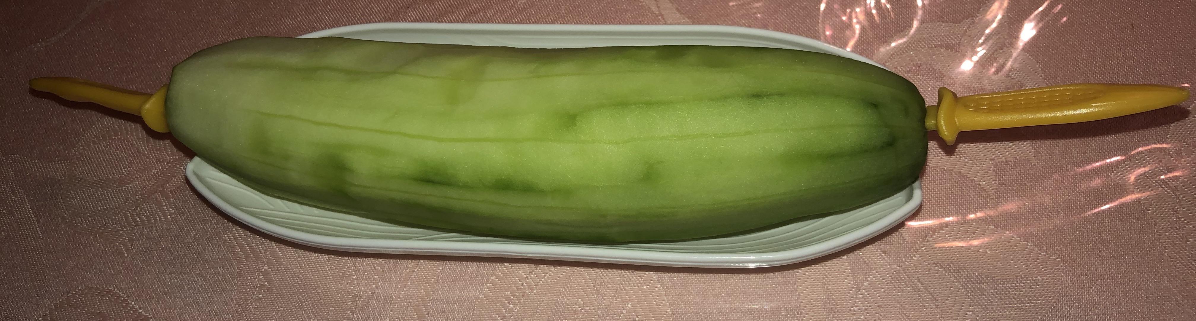 Cucumber on the Cob | Scrolller
