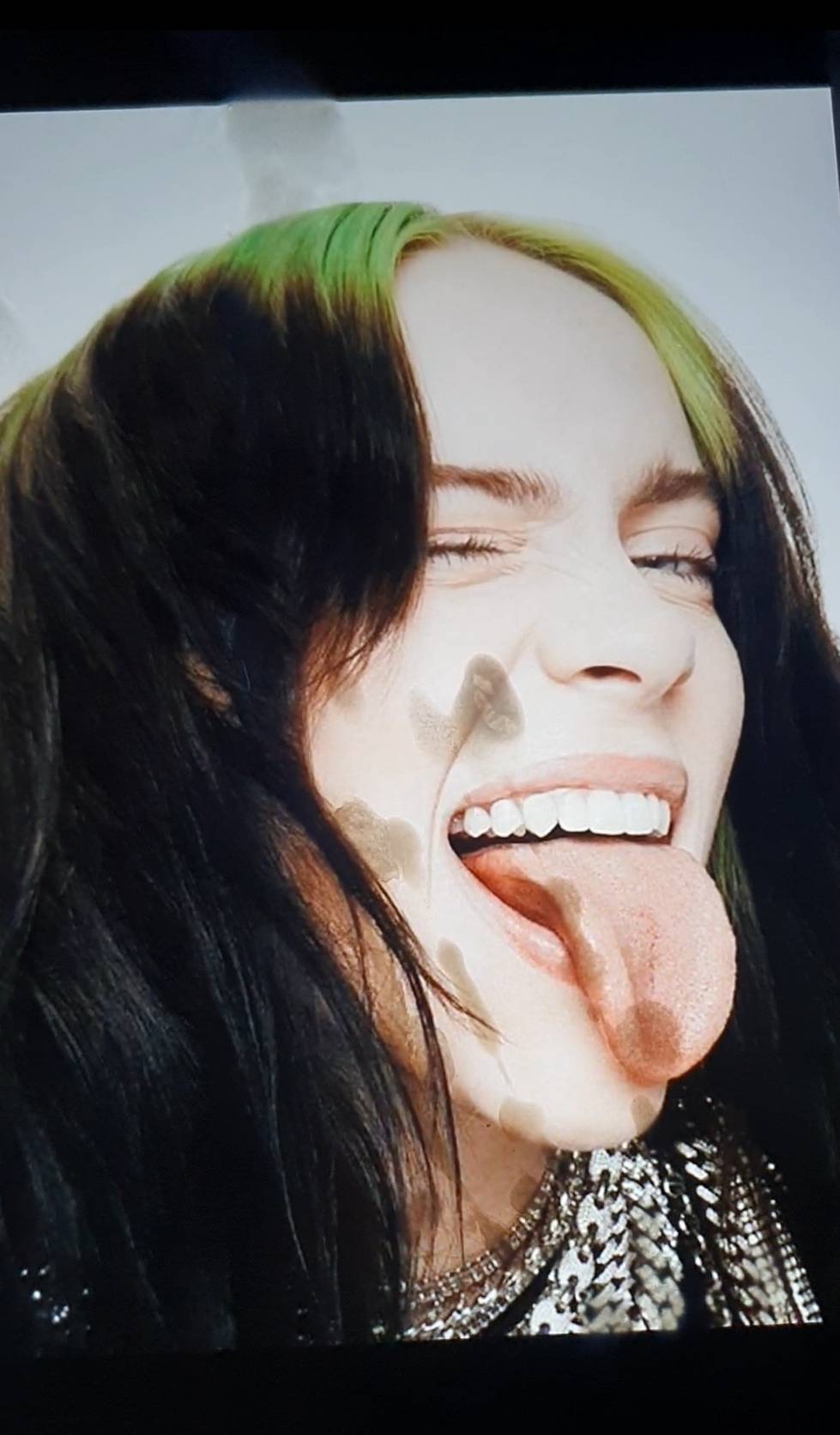 Cum tribute for Billie Eilish | Scrolller