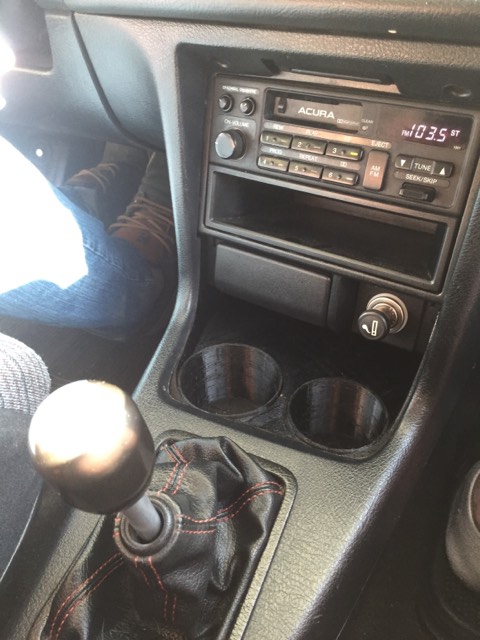 Cup holders! | Scrolller