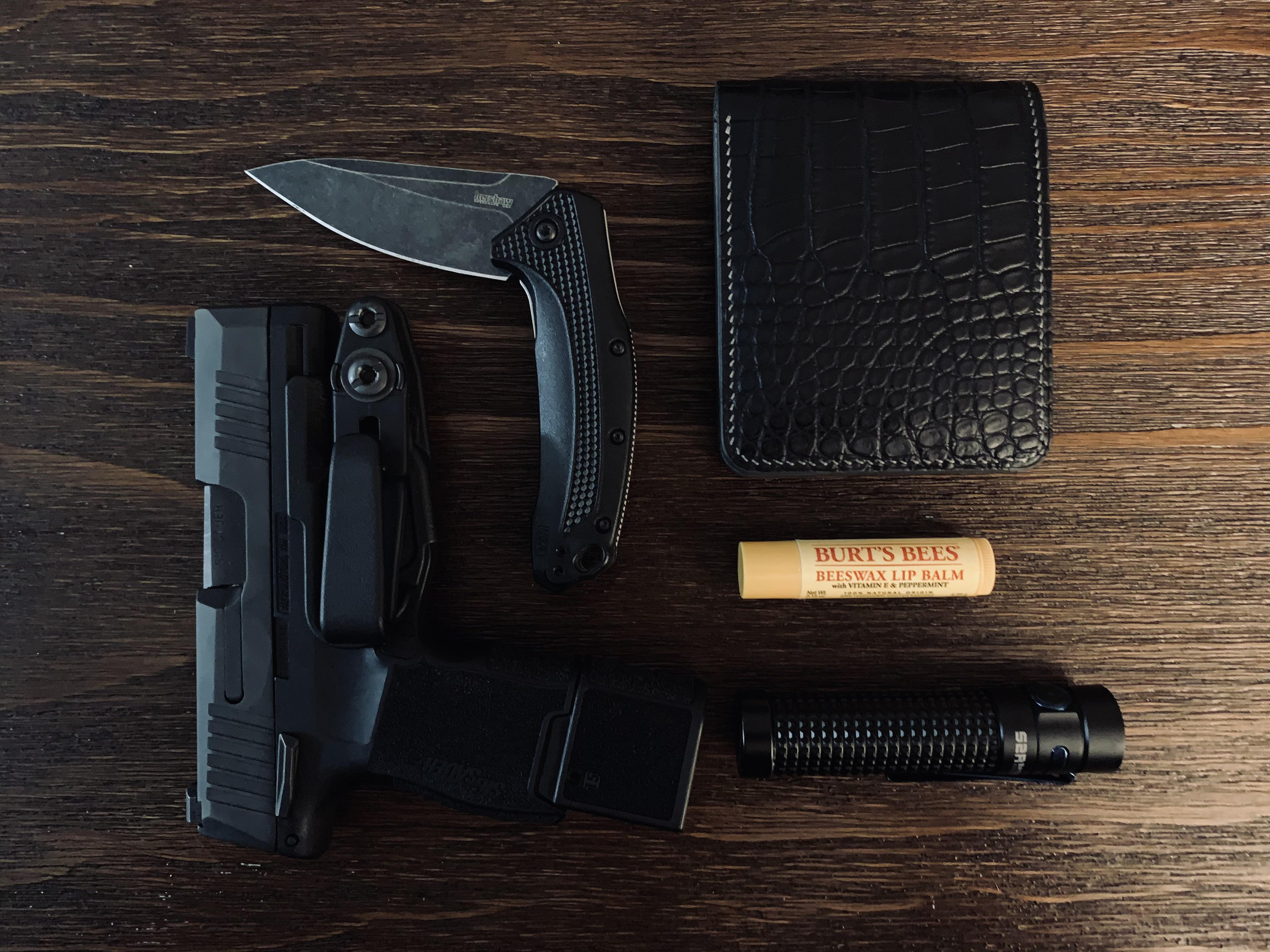 Current everyday carry. | Scrolller