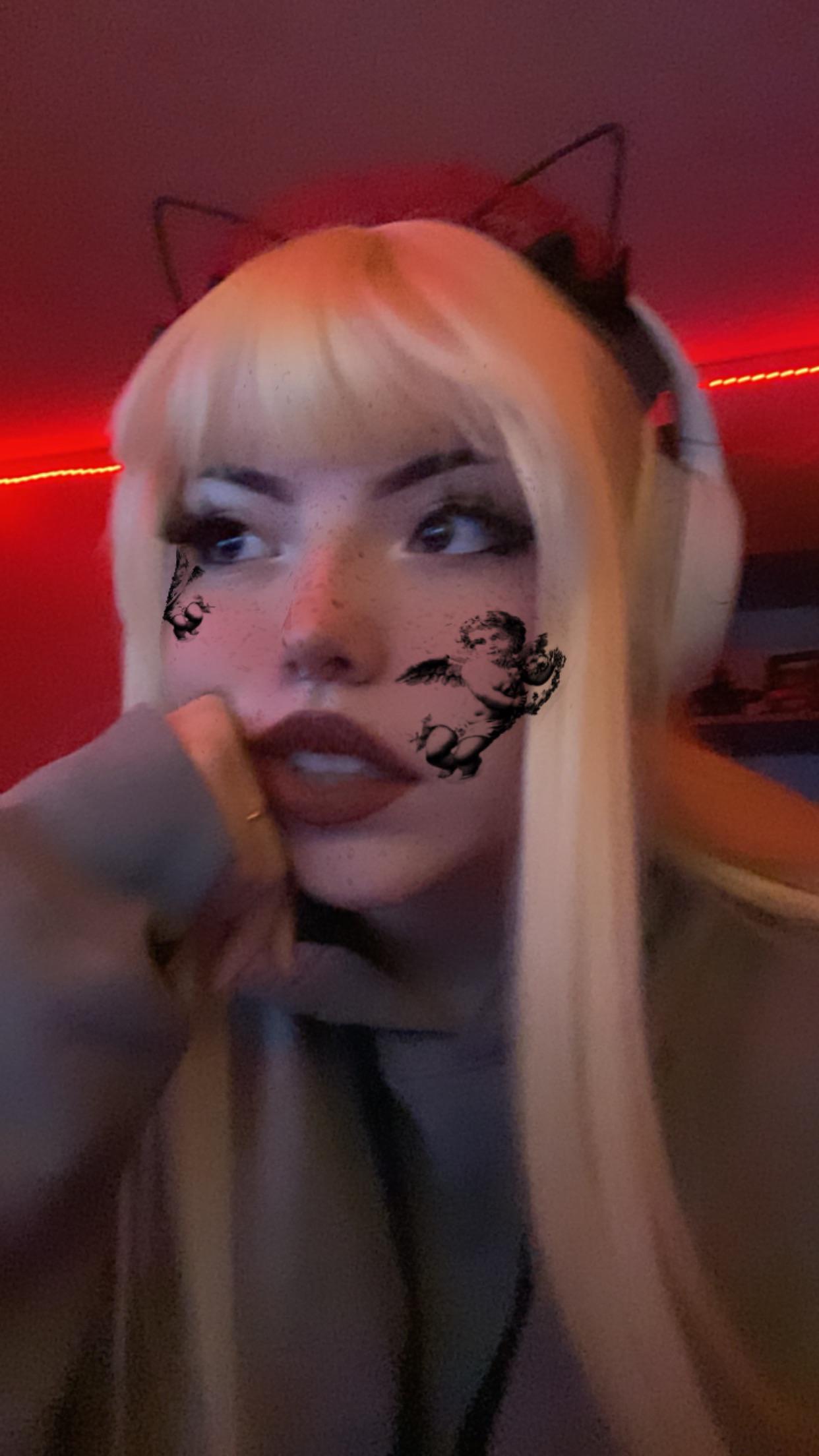 currently sobbing over having ruined my keyboard and not being able to get a new one [Over 18 ...