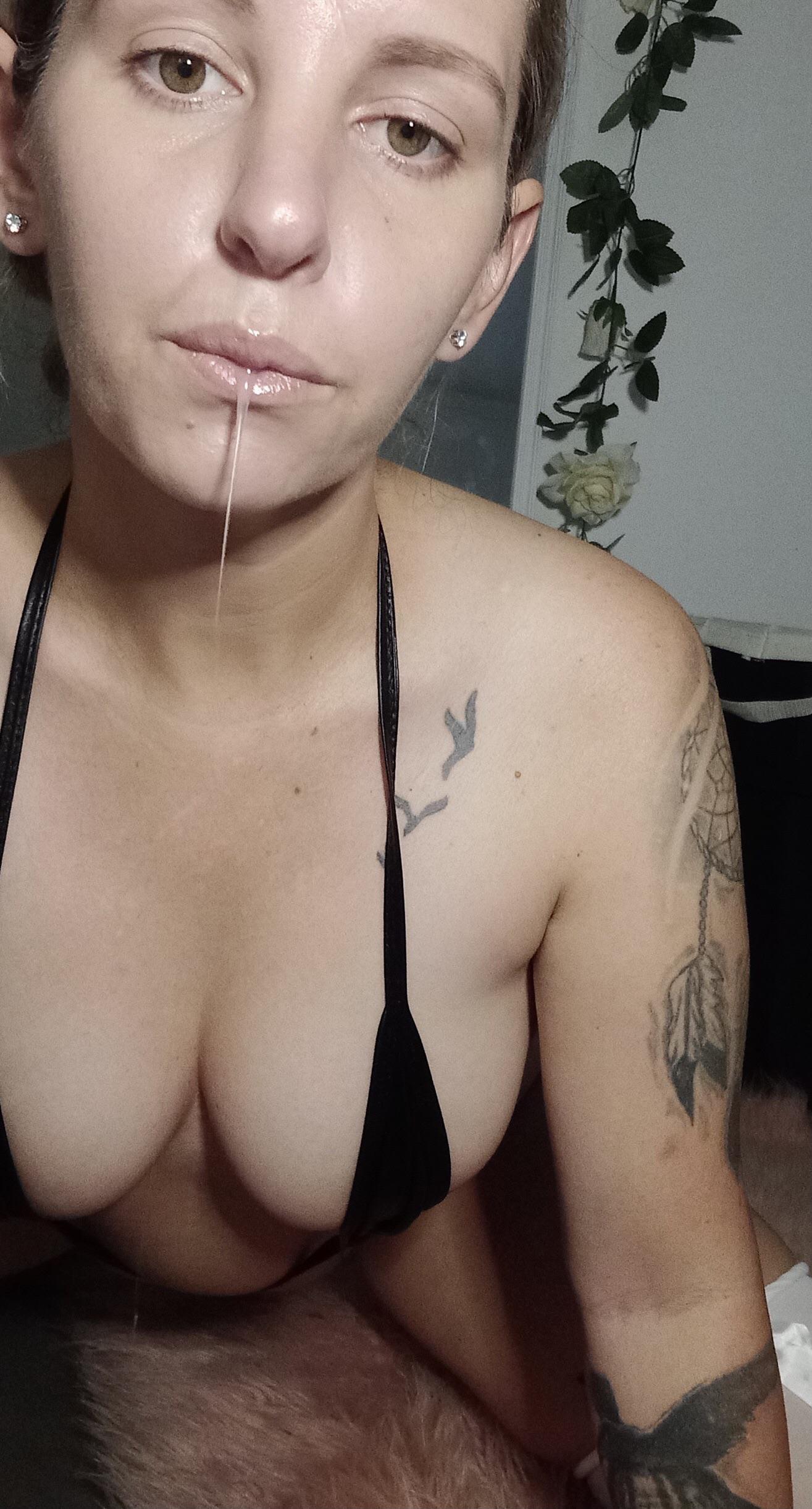 Customs available for you spit lovers 💋 | Scrolller