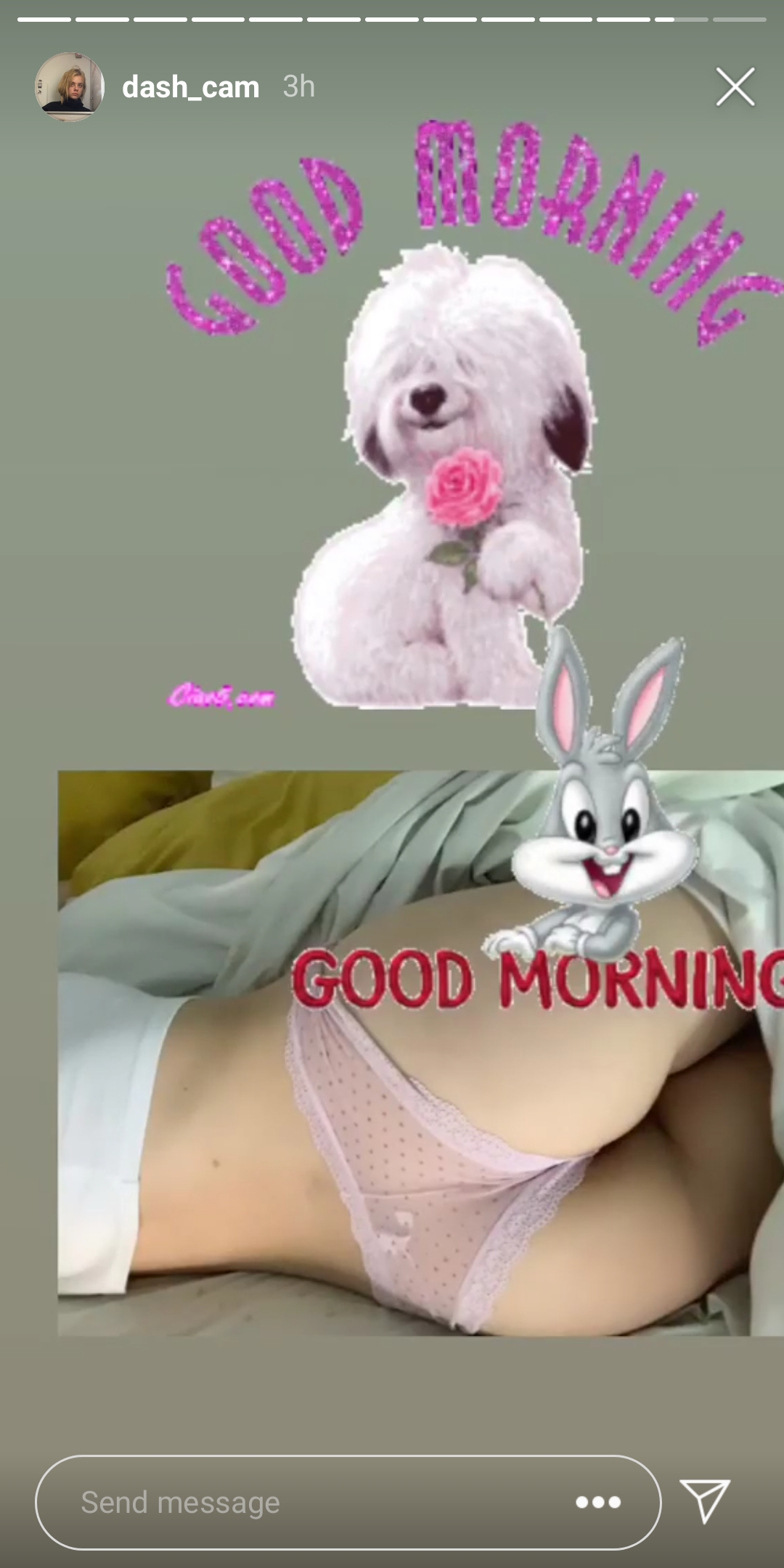 Cute Butt ! | Scrolller