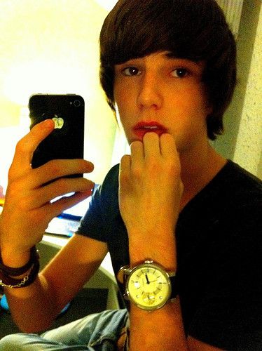 Cute emo boy takes a selfie | Scrolller