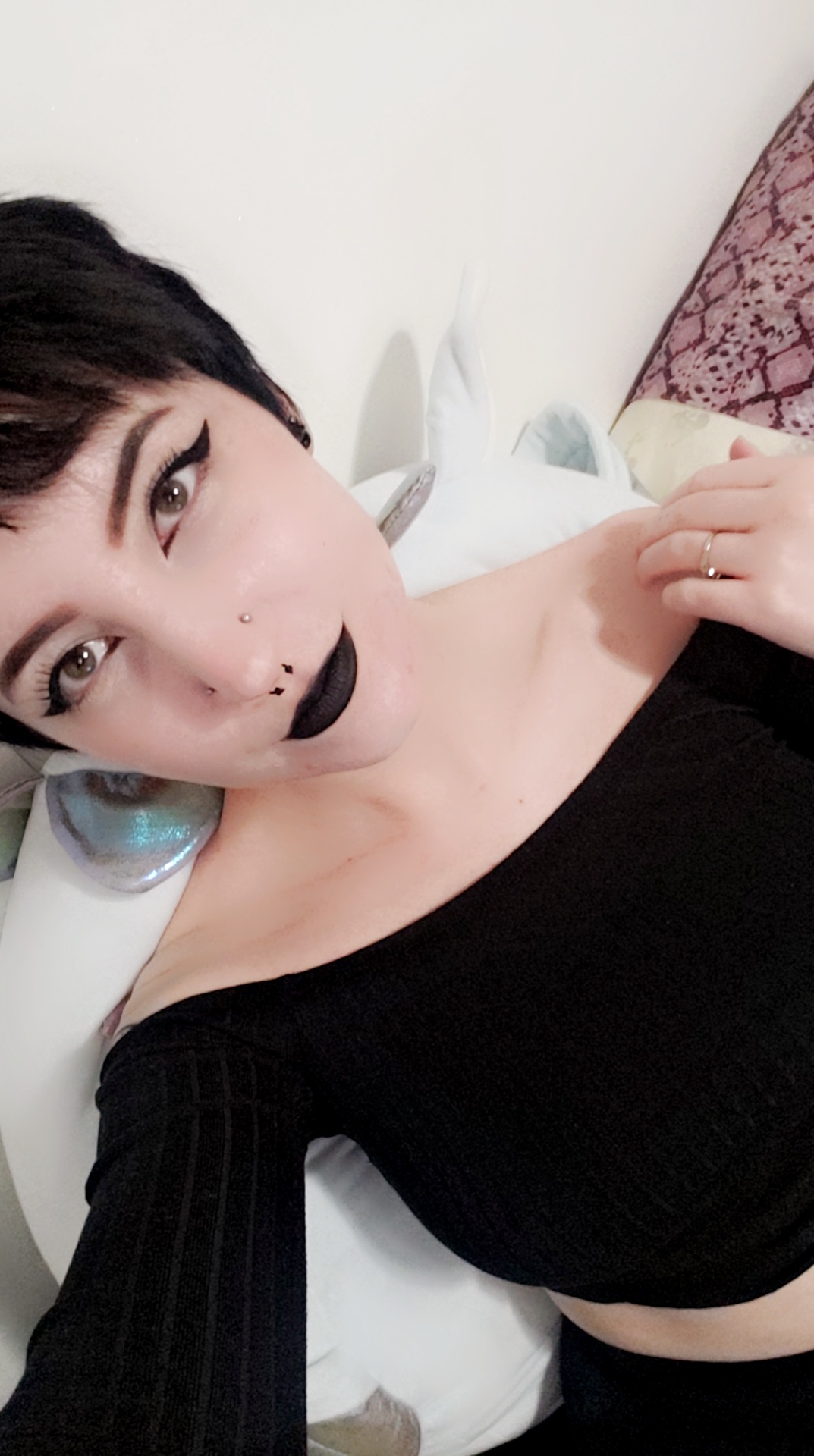 Cute goth vibes today | Scrolller