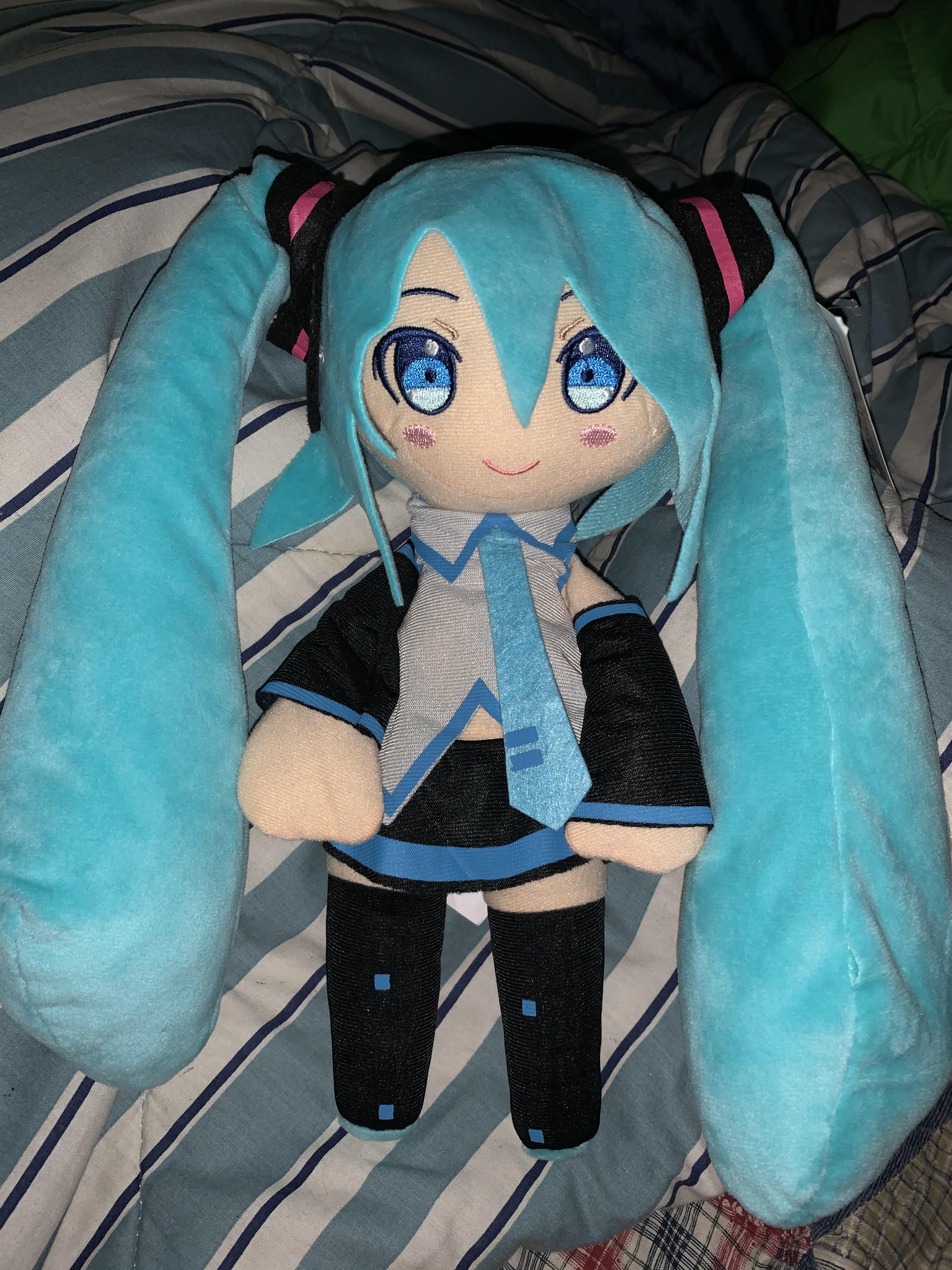 Cute Little Miku Plush! Where Does She Come From? | Scrolller