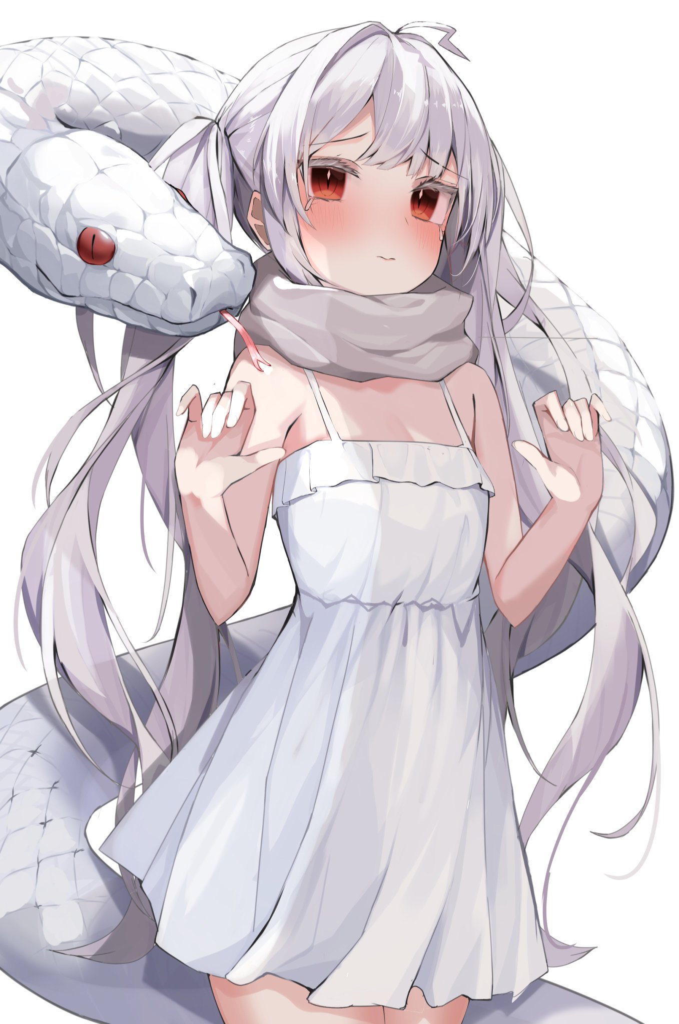 cute snek girl | Scrolller