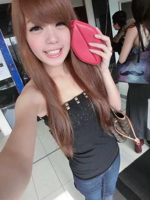 Cute (x-post from r/RealChinaGirls) | Scrolller