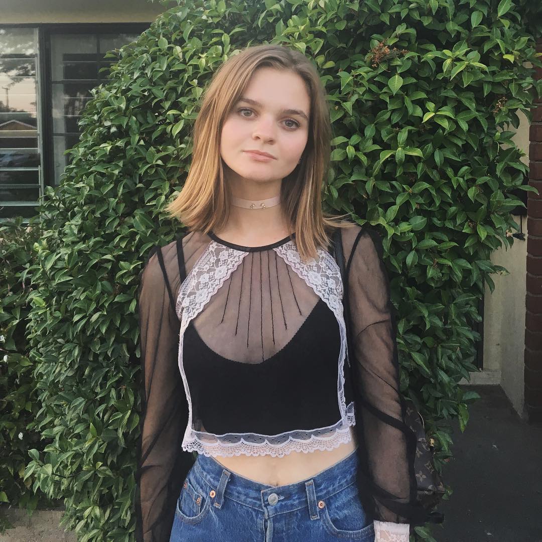 Cutie.... | Scrolller