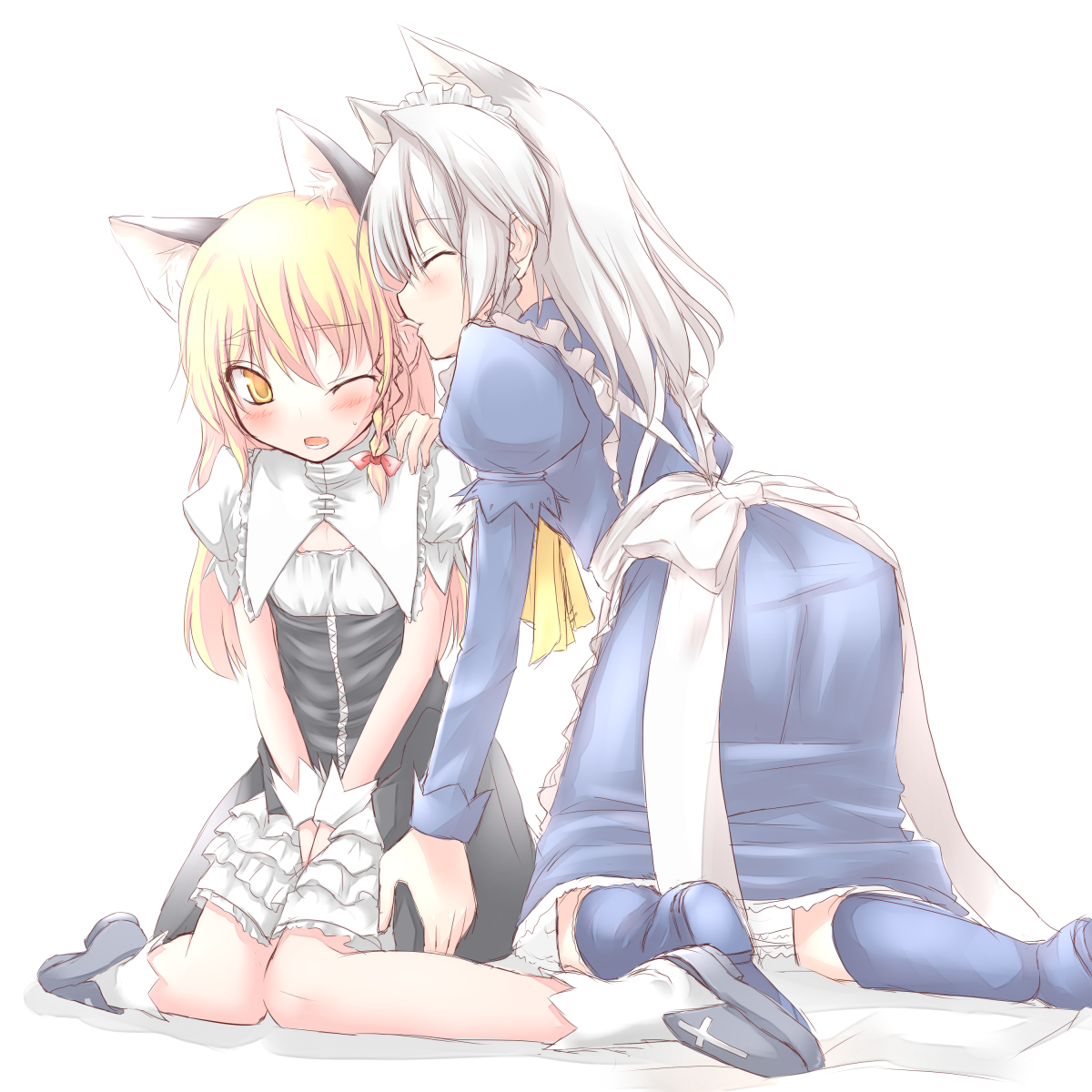 Cutie kitty nibbling her ear | Scrolller