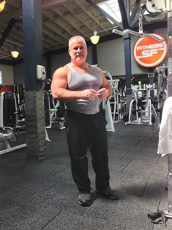 Dad in the gym | Scrolller