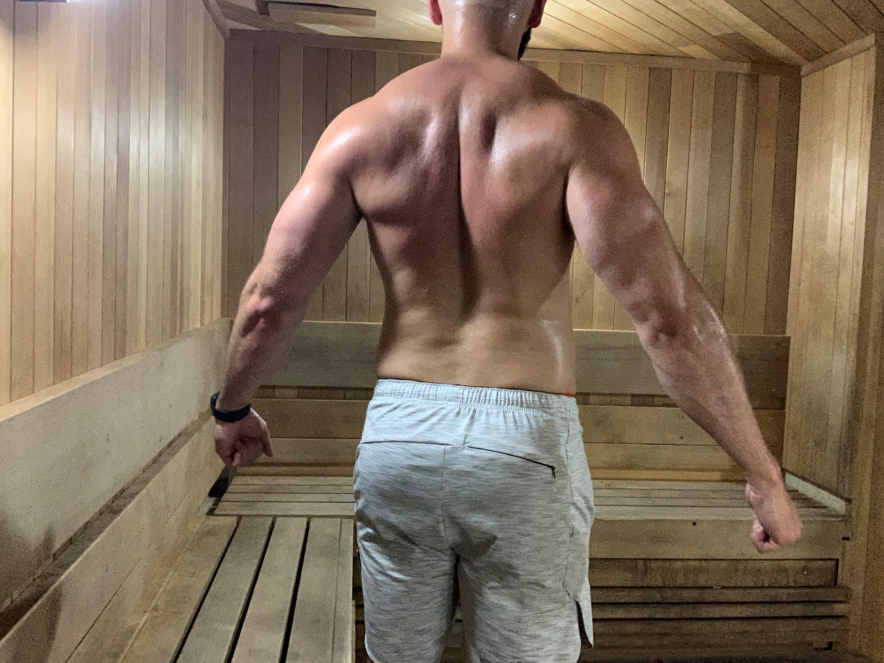 Daddy Needs a Massage on this Brick House | Scrolller