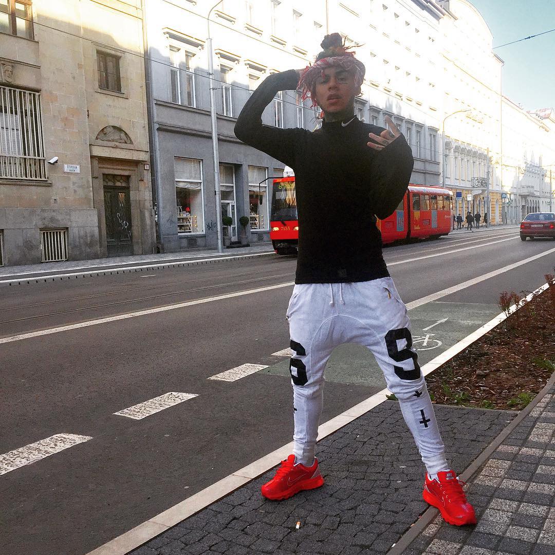 Daily 6ix9ine Pic - Day 20 | Scrolller