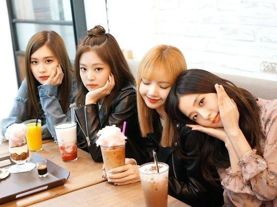 Daily Blackpink #74 | Scrolller