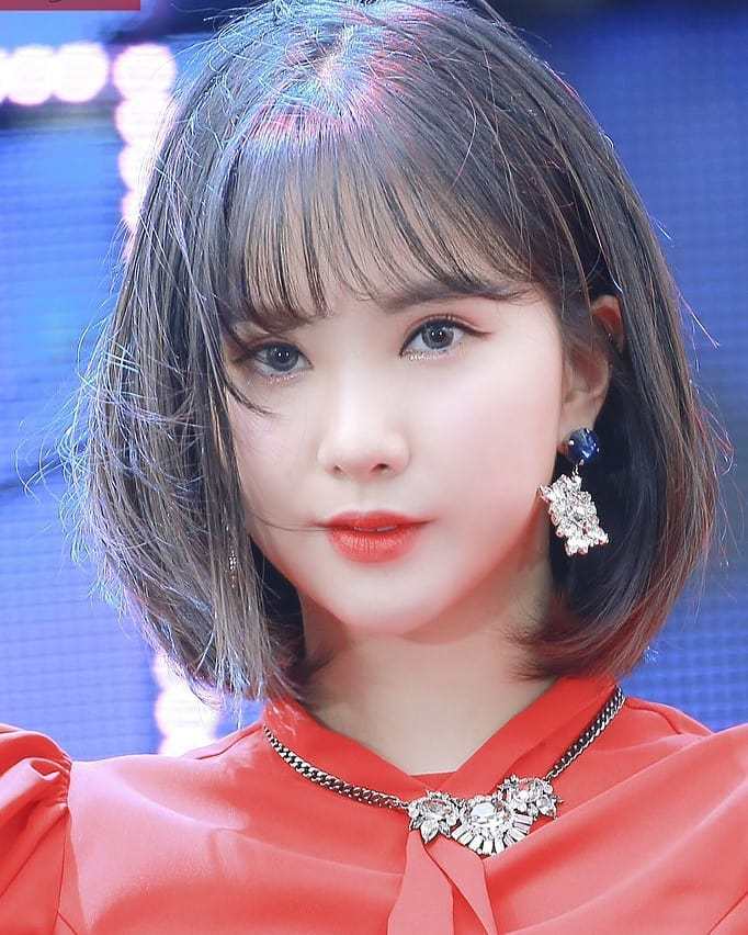 Daily Eunha #316 | Scrolller