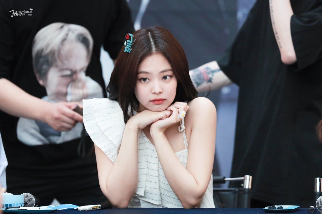 Daily Jennie #153 | Scrolller