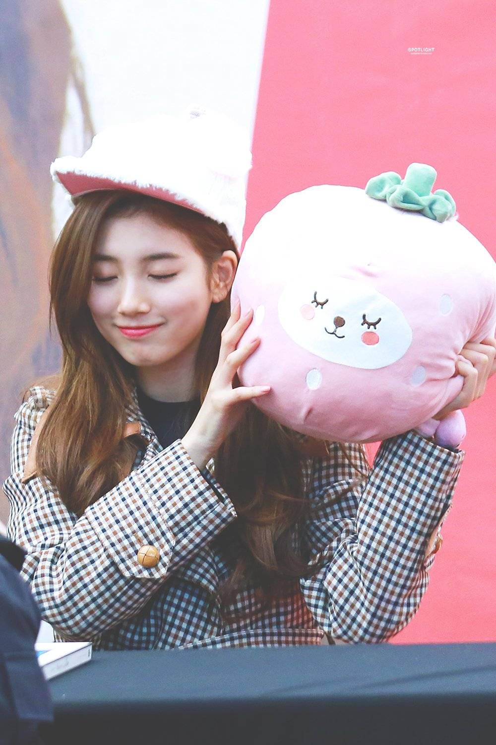 Daily Suzy #118 | Scrolller