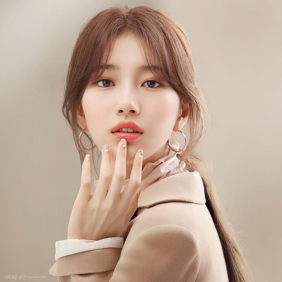 Daily Suzy #175 | Scrolller