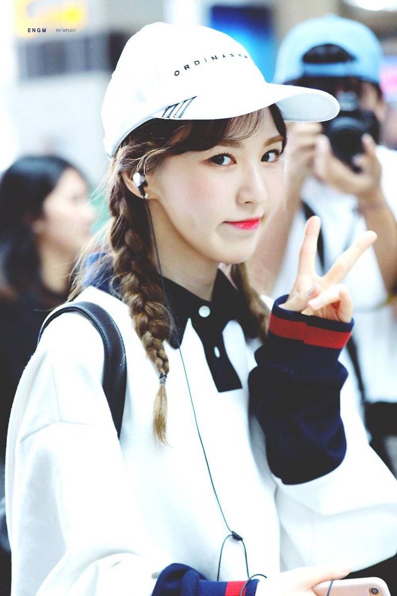 Daily Wendy#48 | Scrolller