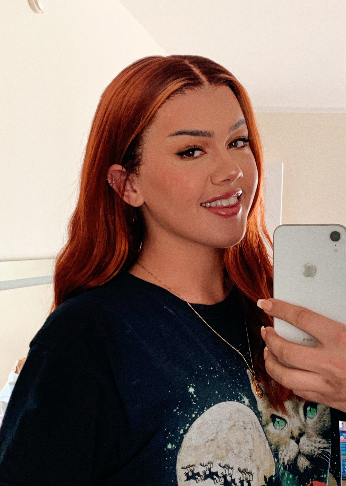 Daisy Taylor | Scrolller