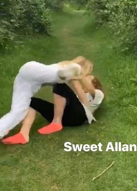 Damn, dat 🍑 | Scrolller